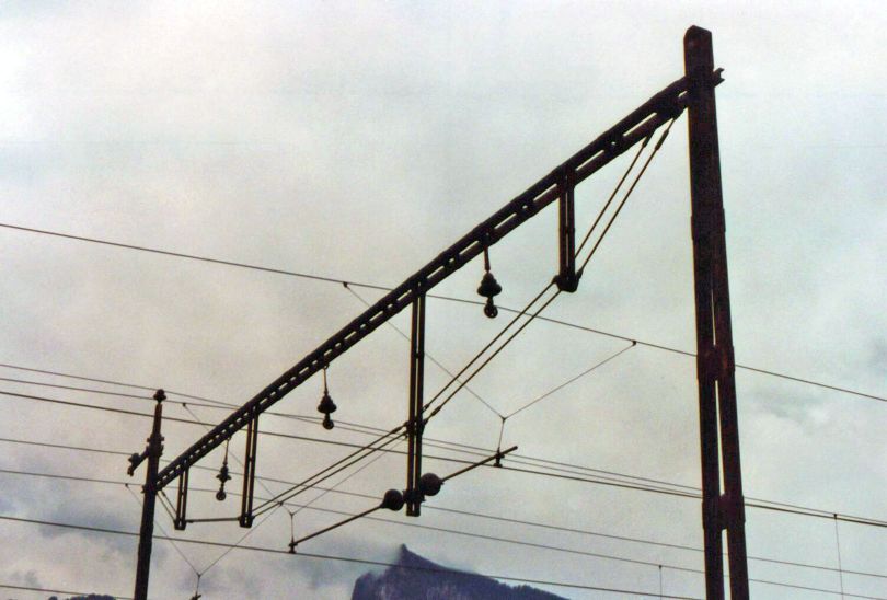 Fahrleitungsjoch - Steeg Gosau - Eisenbahnmuseum "Das Heizhaus" Strasshof